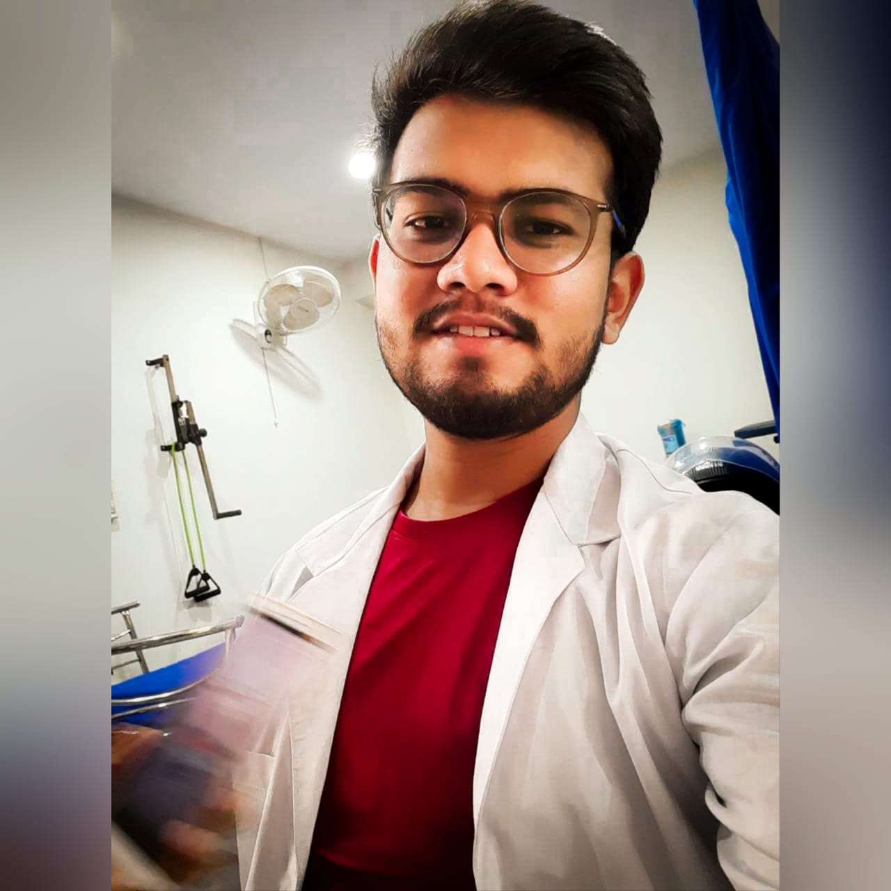 Doctors – care2curephysiotherapyclinic